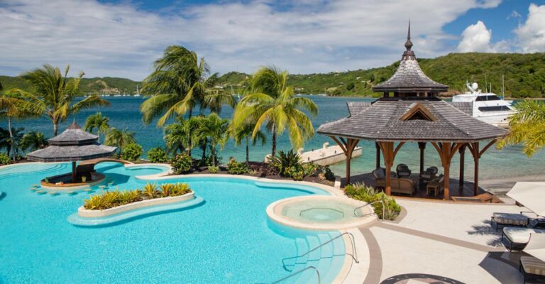 Stay at the Worlds Most Expensive Beach Resorts with Private Butler Service